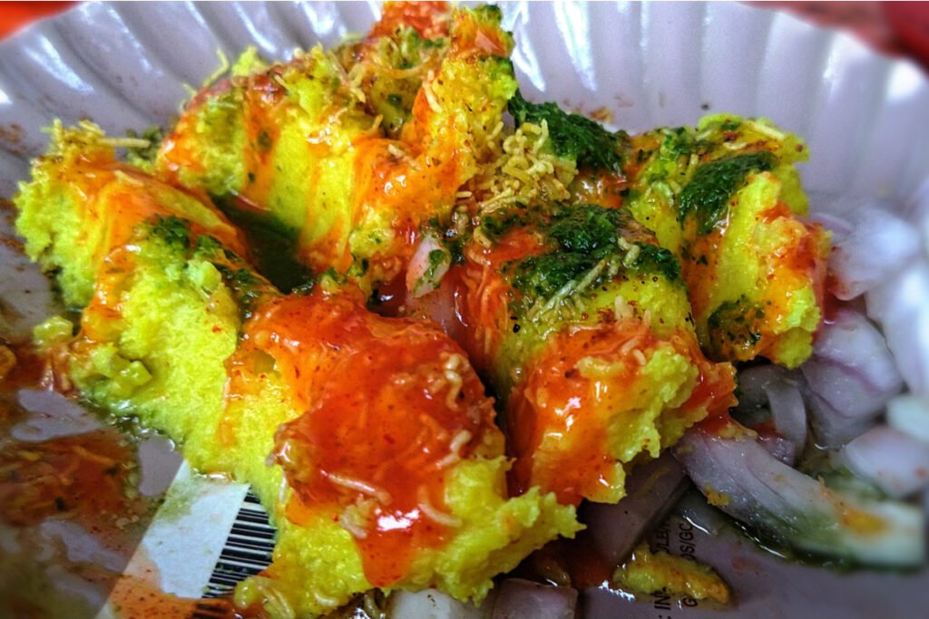 The Taste of Surat: A Tale of an Exquisite Palate! – Brown Magazine